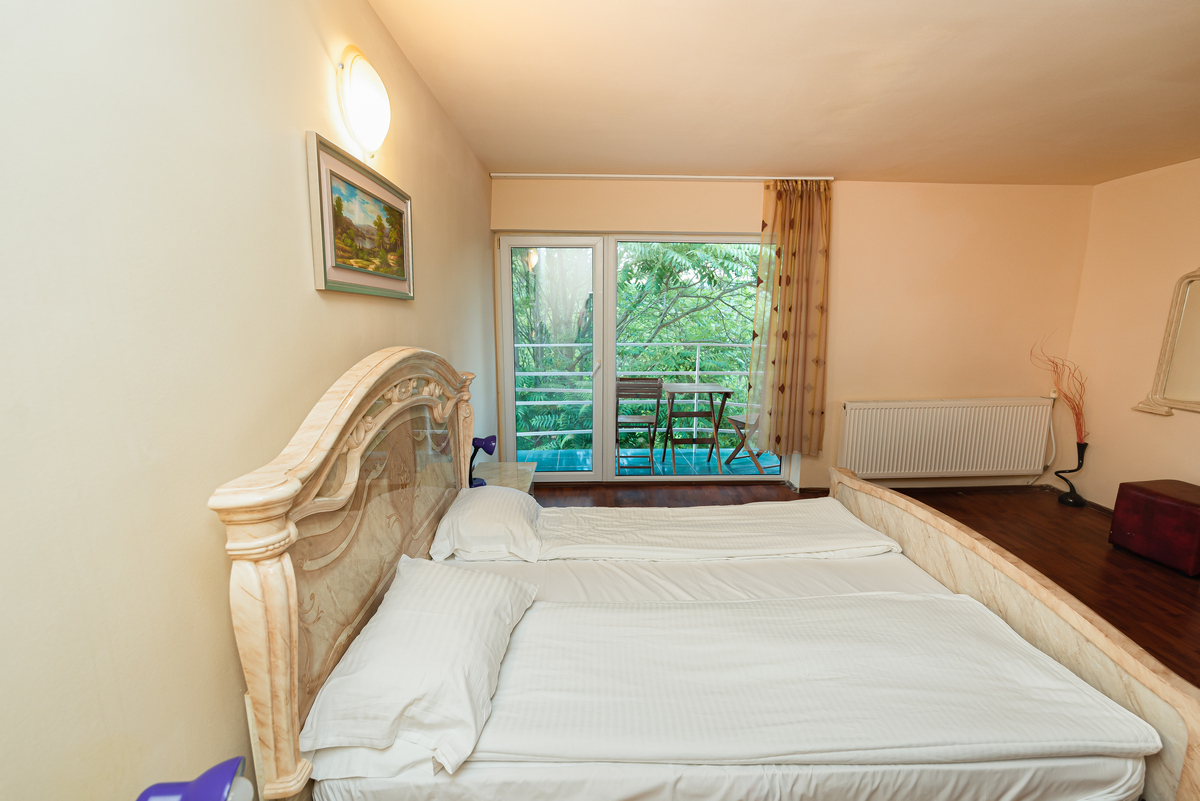 Piscină interioară cu Apă Termală - AIDA Hotel